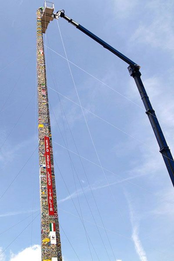 Highest LEGO Tower Awaits Guinness World Records Title - Arch2O.com