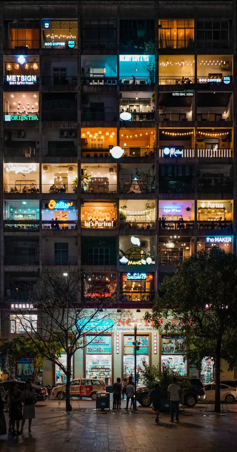 How LED Lighting Can Give Your Building a New Soul? 4 LED Lighting ...