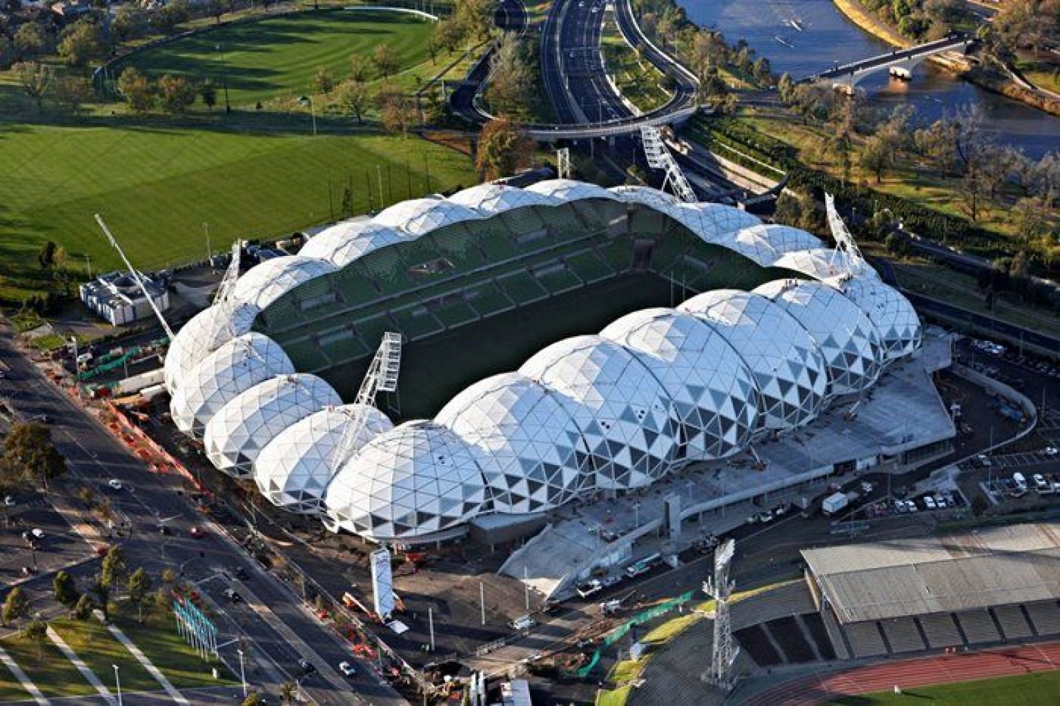 10 Iconic Stadiums Designed to Host Major Sports Events - Arch2O.com
