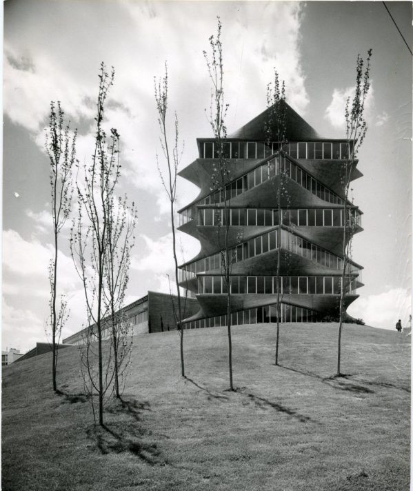 6 Remarkable Buildings That Sadly Got Torn Down - Arch2O.com