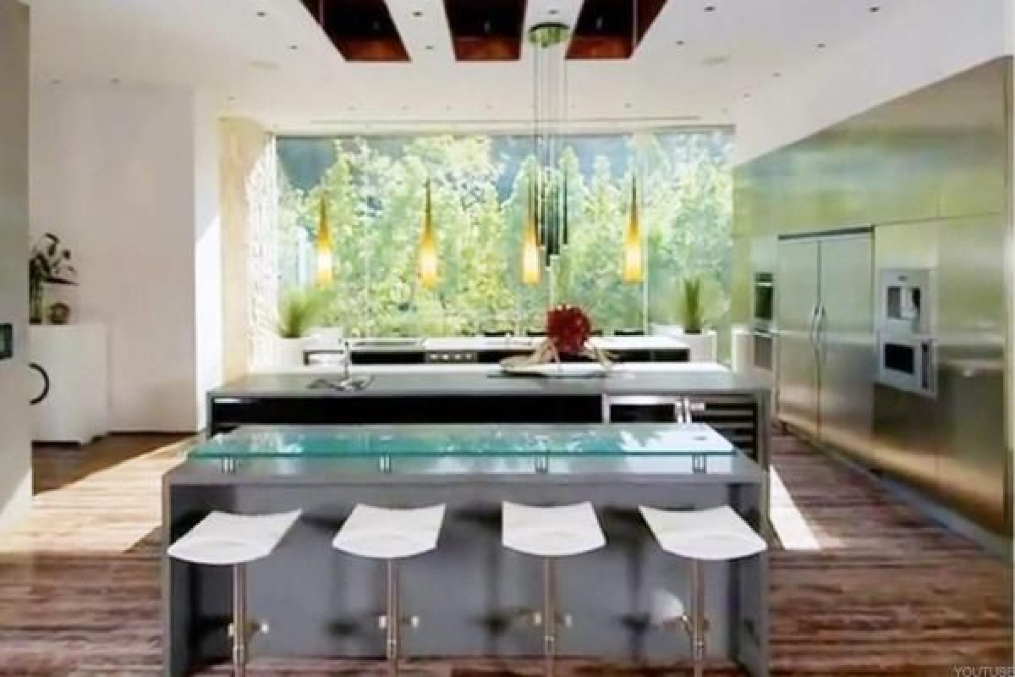 9 Facts About Bill Gates' House You Probably Didn’t Know About It ...