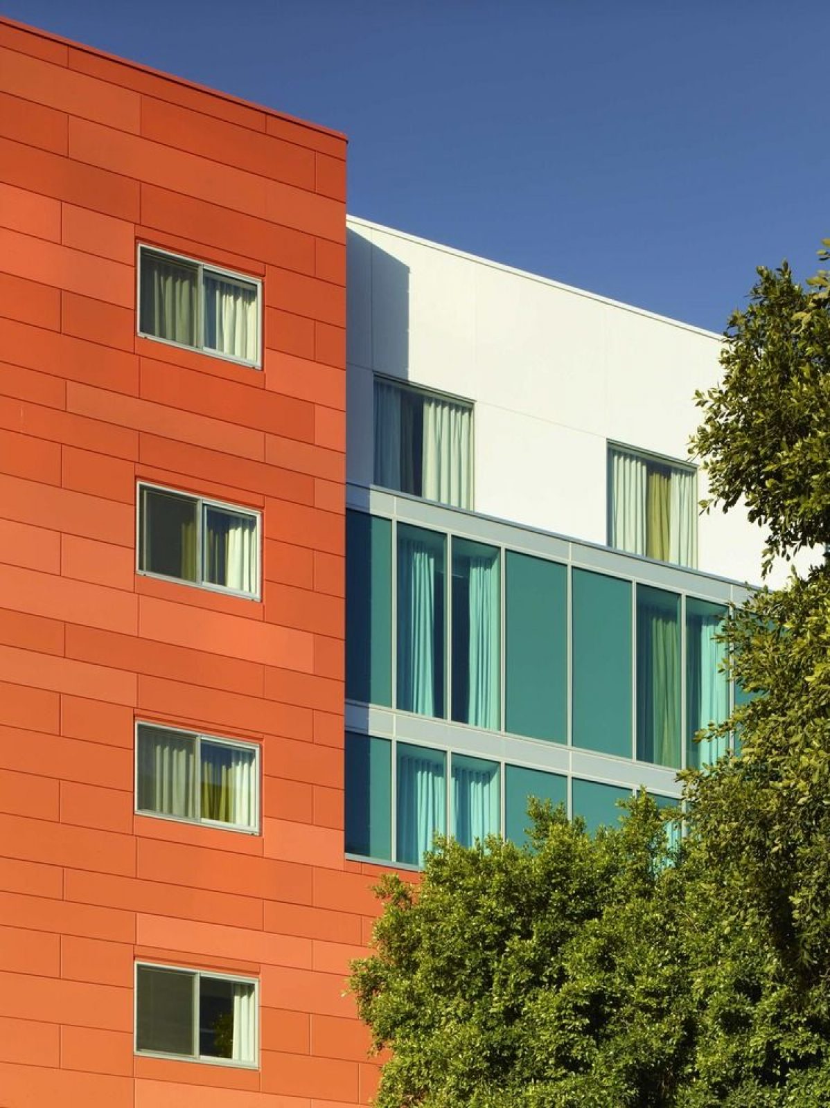 Downtown Santa Monica Hotels | Gwynne Pugh Urban Studio + Gene Fong ...