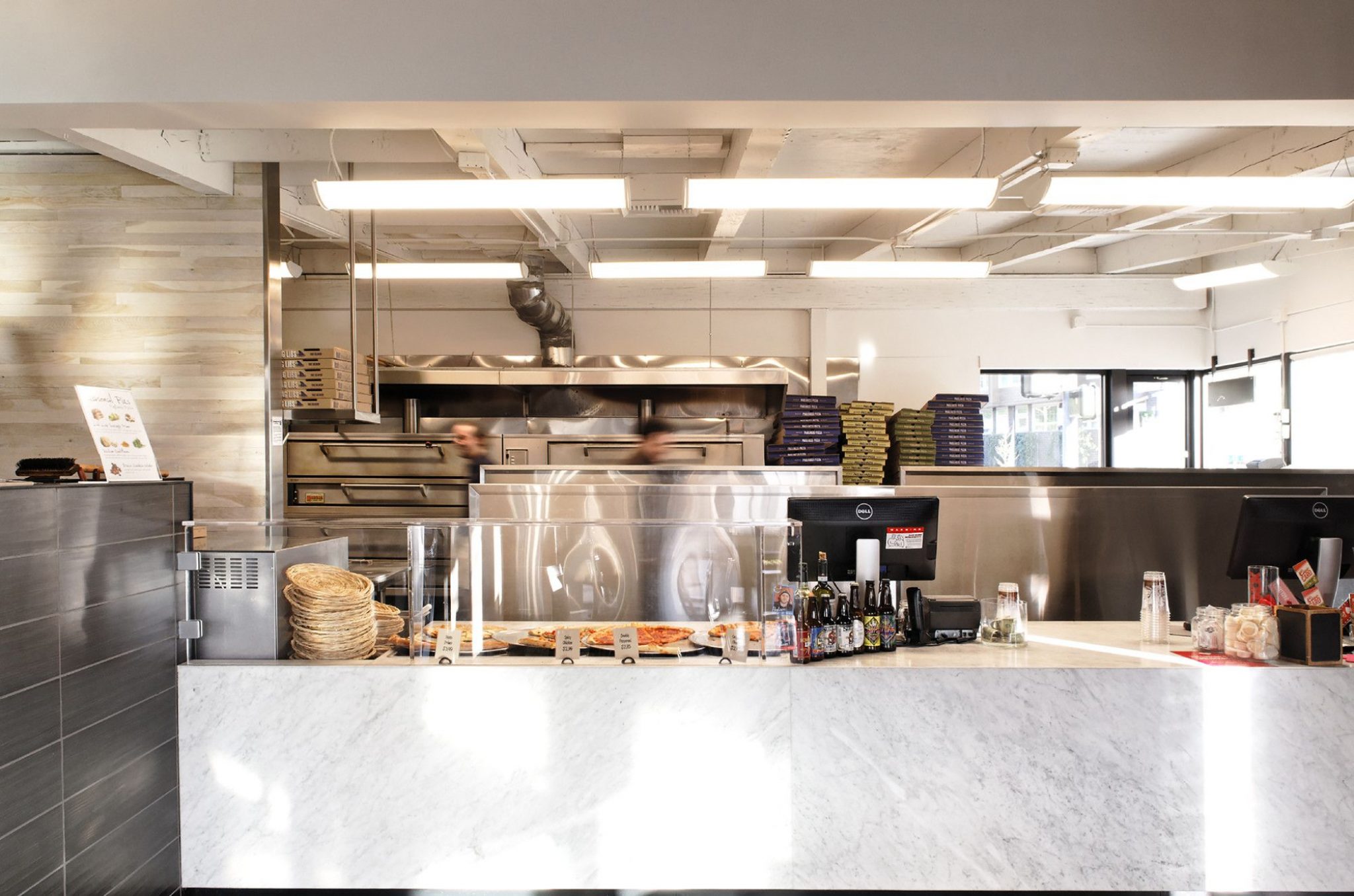 Pagliacci Pizza | Floisand Studio – Arch2O.com