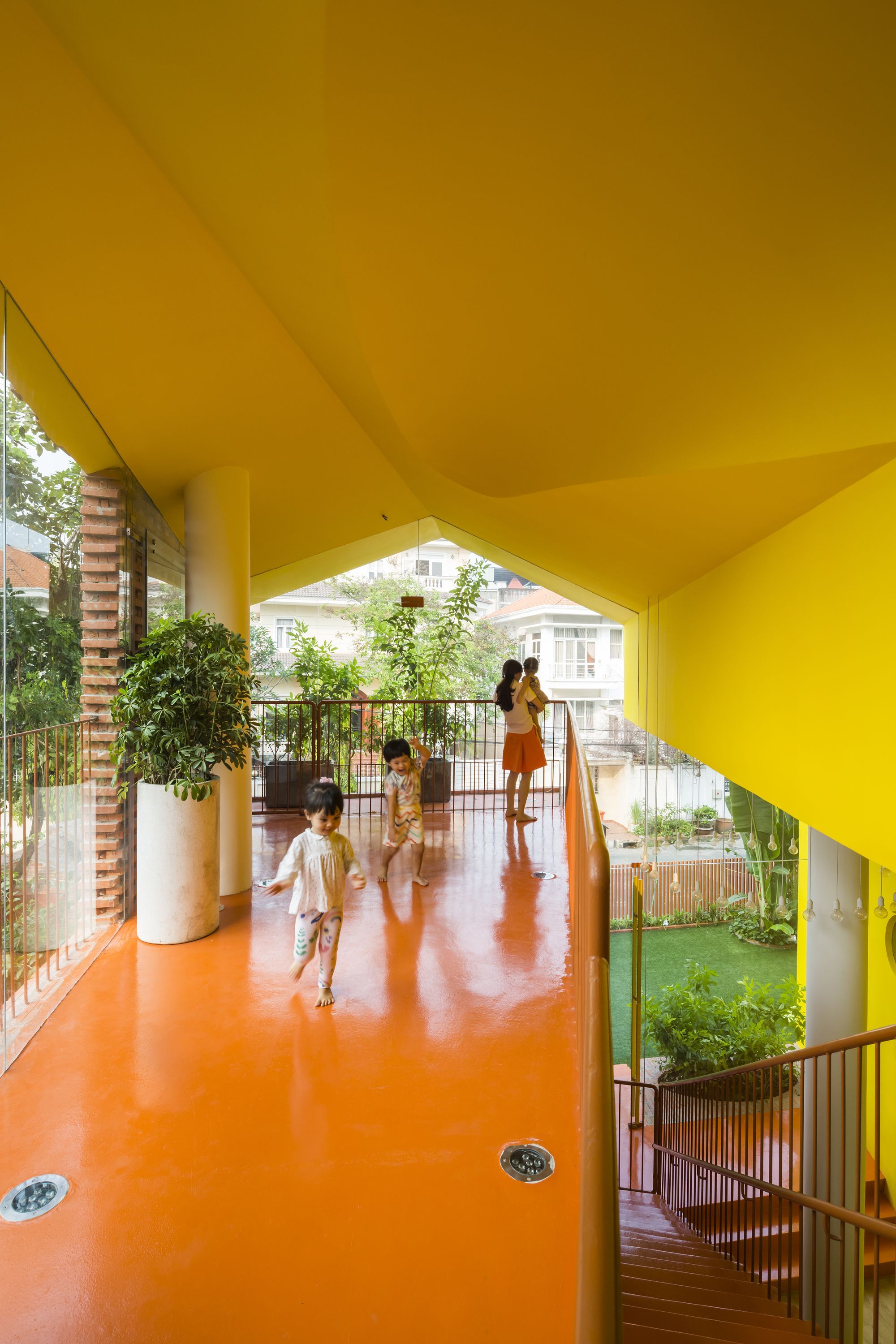 Chuon Chuon Kim 2 Kindergarten | KIENTRUC O - Arch2O.com