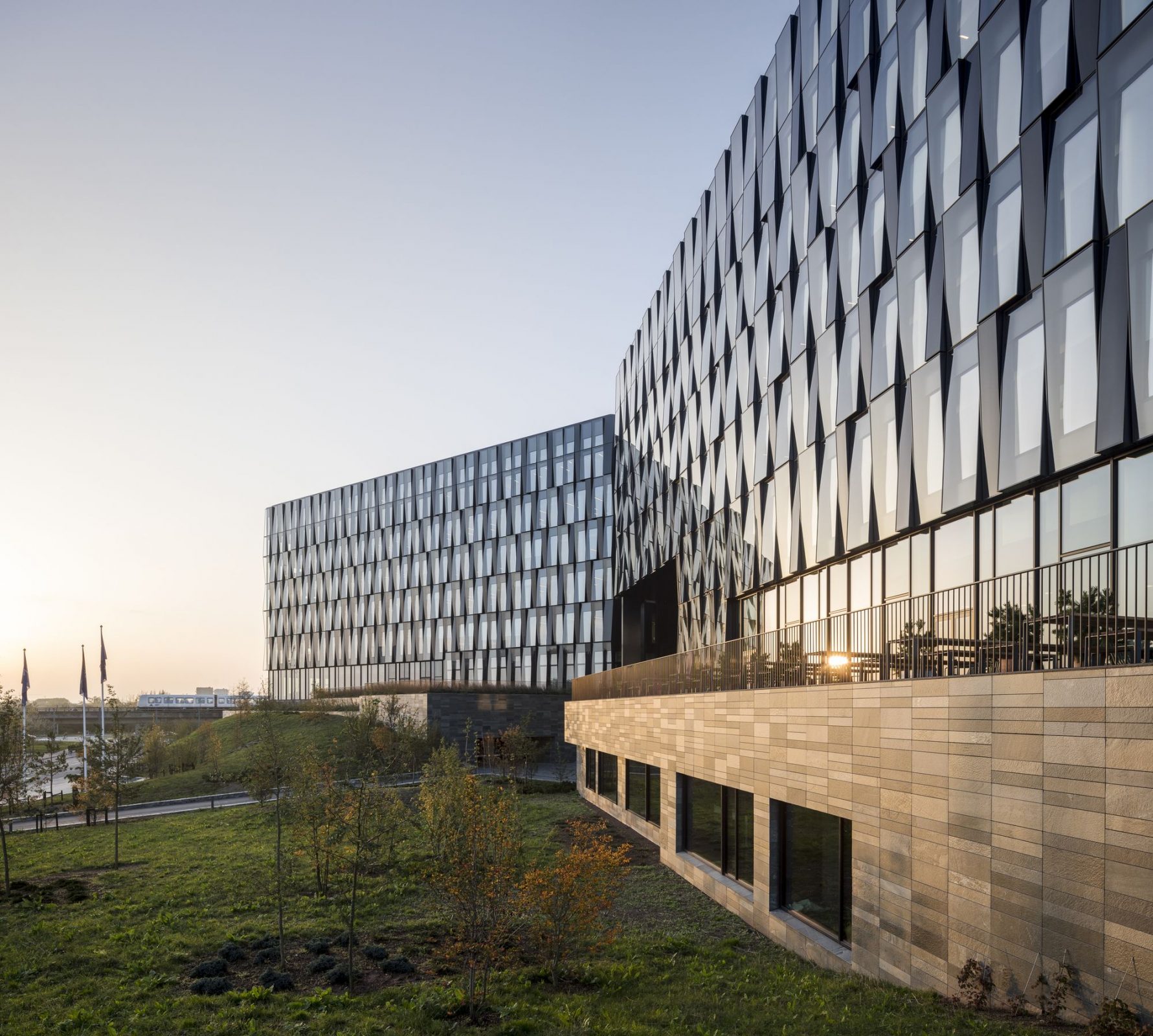 Nordea Bank | Henning Larsen - Arch2O.com