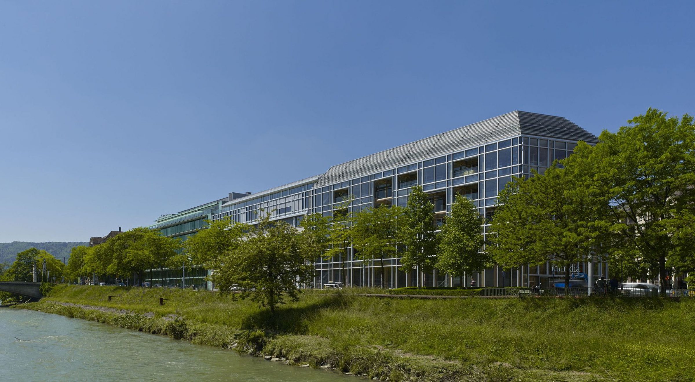 Tamedia Office Building, Zurich | Shigeru Ban Architects - Arch2O.com