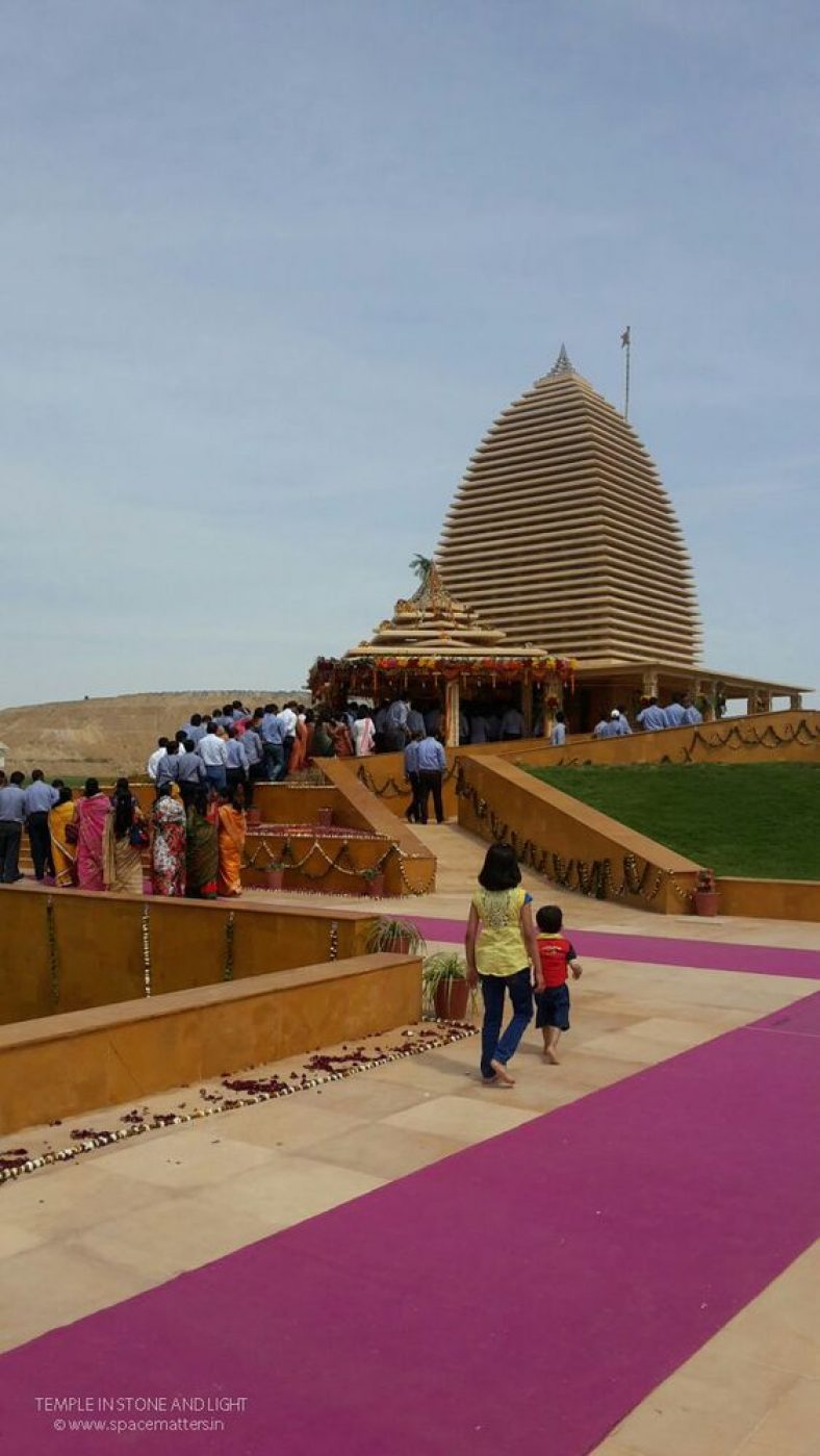 Temple in Stone and Light | SpaceMatters - Arch2O.com