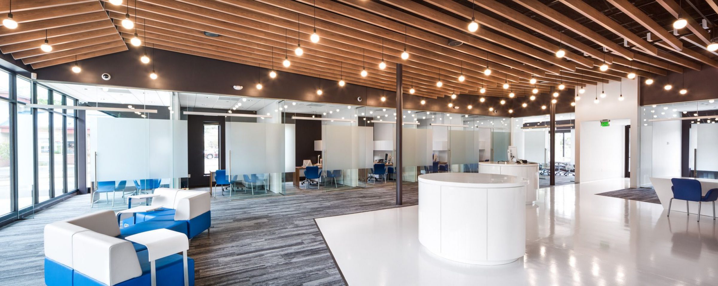 Renasant Bank - Shell + Interiors | brg3s Architects - Arch2O.com