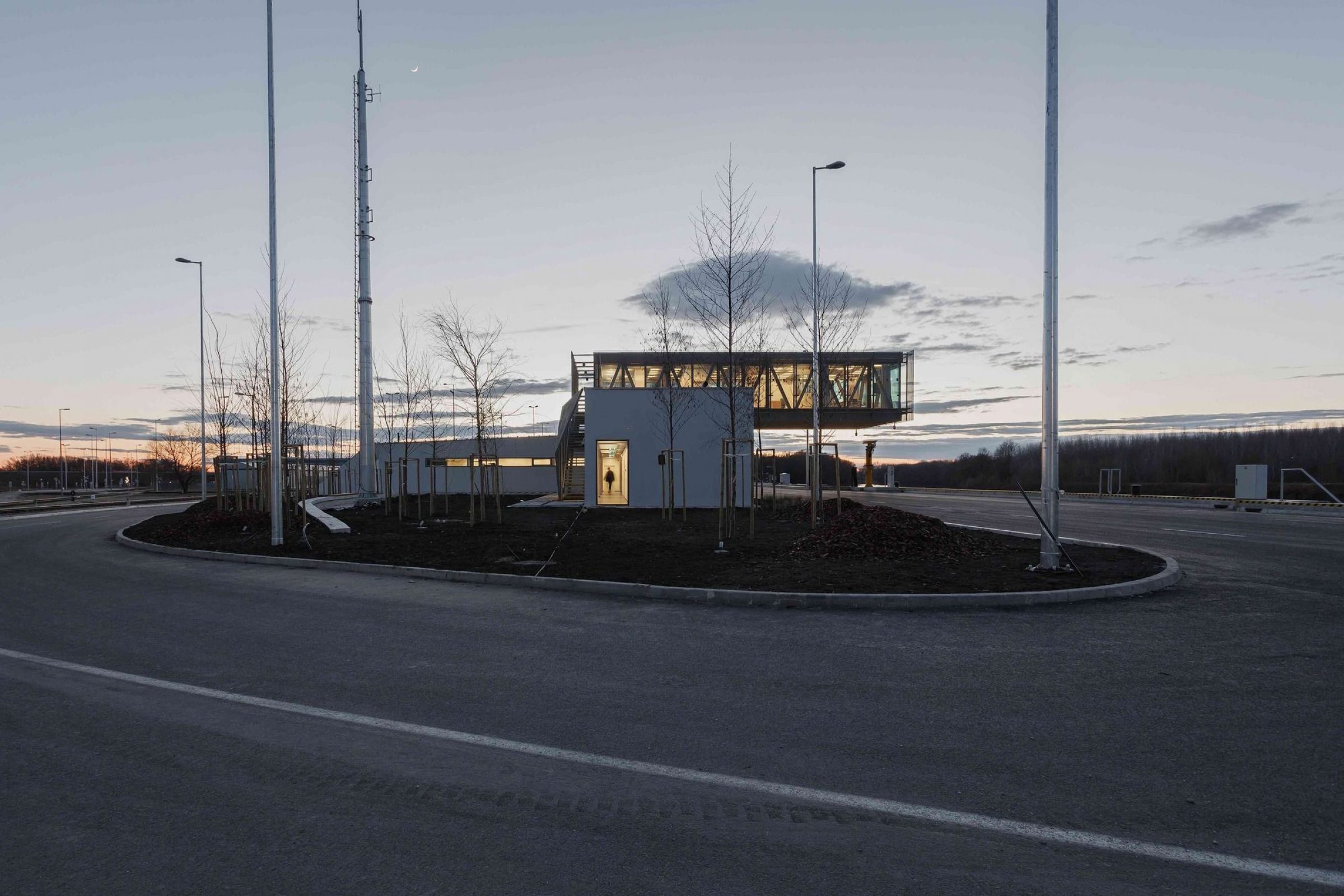 Győr-Gönyű National Public Port Control Building | sporaarchitects ...