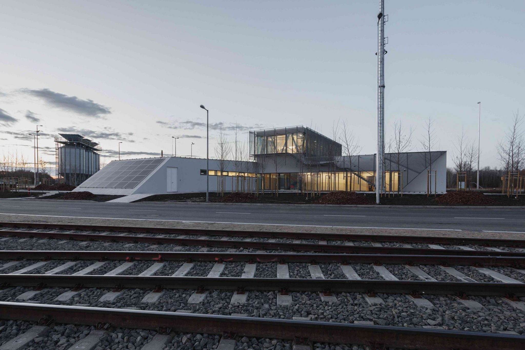 Győr-Gönyű National Public Port Control Building | sporaarchitects ...