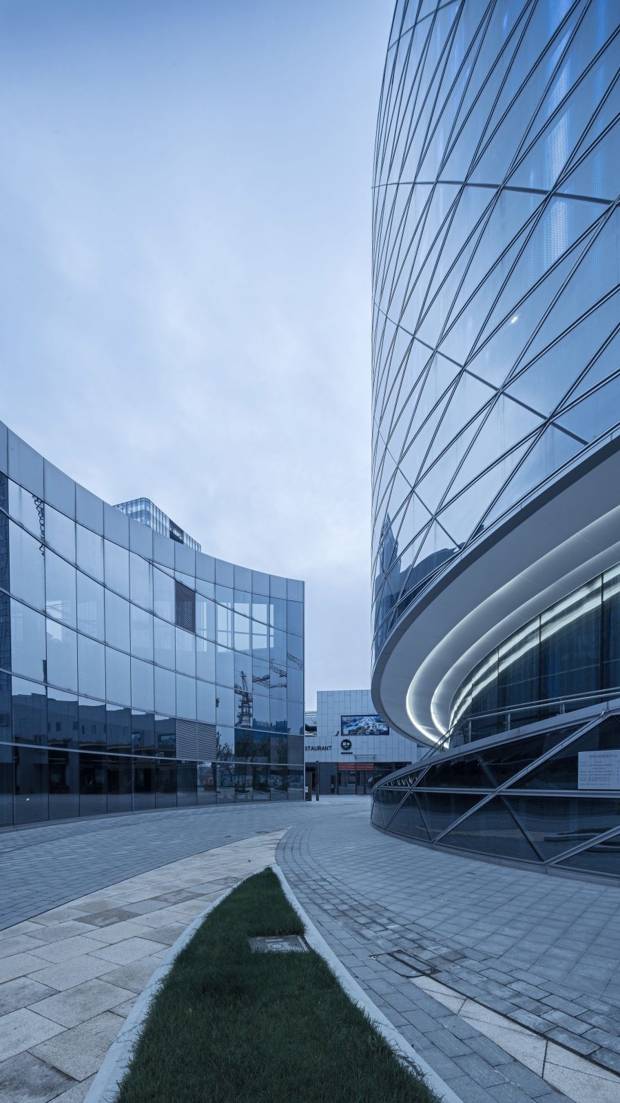 Heli-stage | ATAH – Arch2O.com