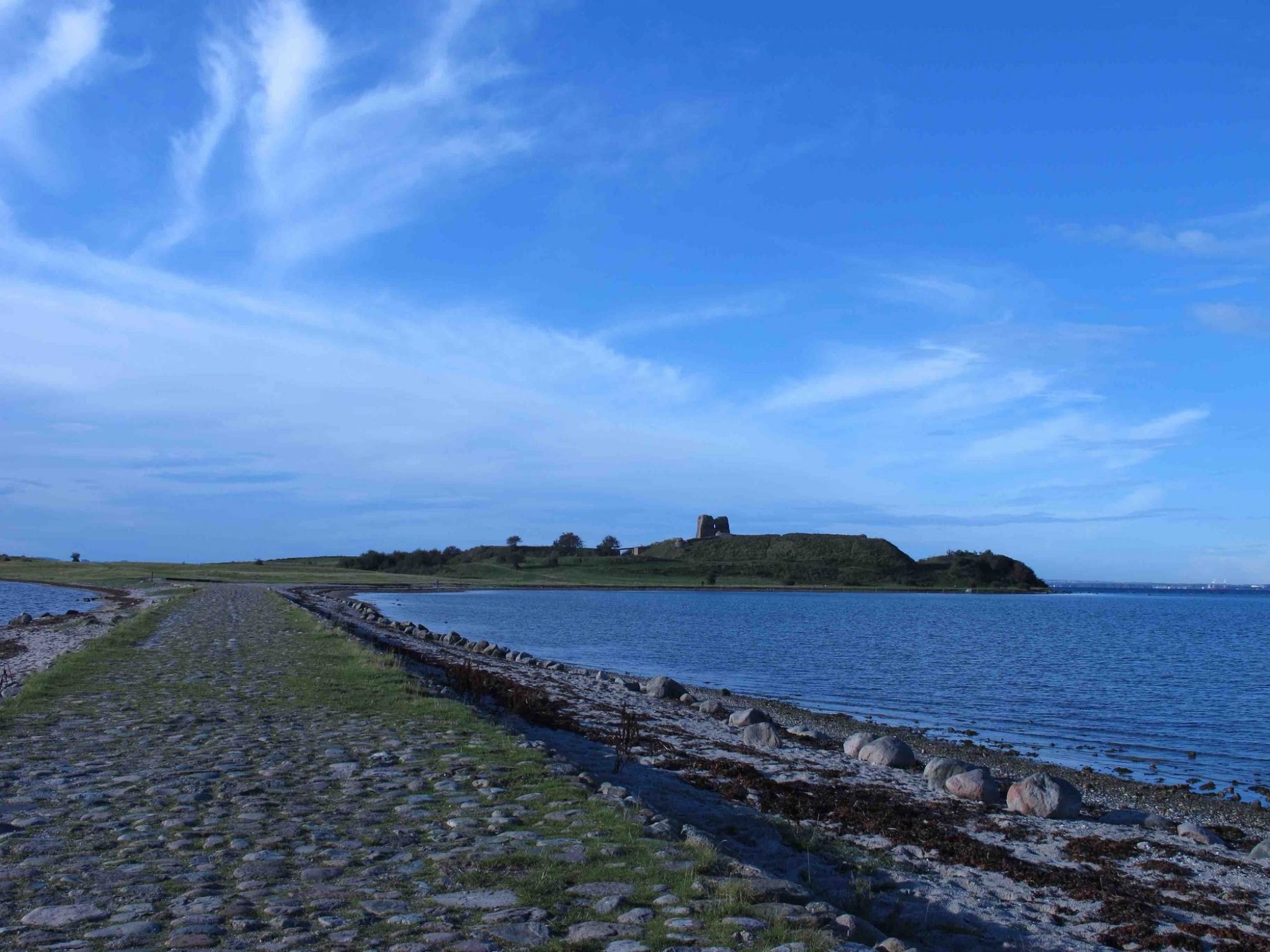 Kalø Tower Visitor Access | MAP Architects + Mast Studio - Arch2O.com