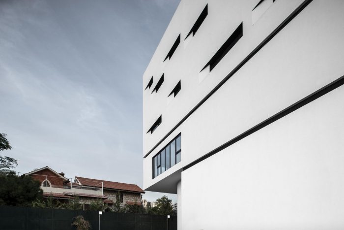 Nestle Waters Beirut Headquarters | Bernard Mallat Architects + Walid ...