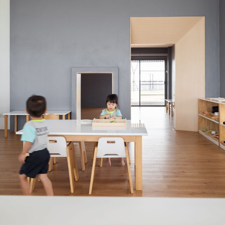 Ratchut School | Design in Motion - Arch2O.com