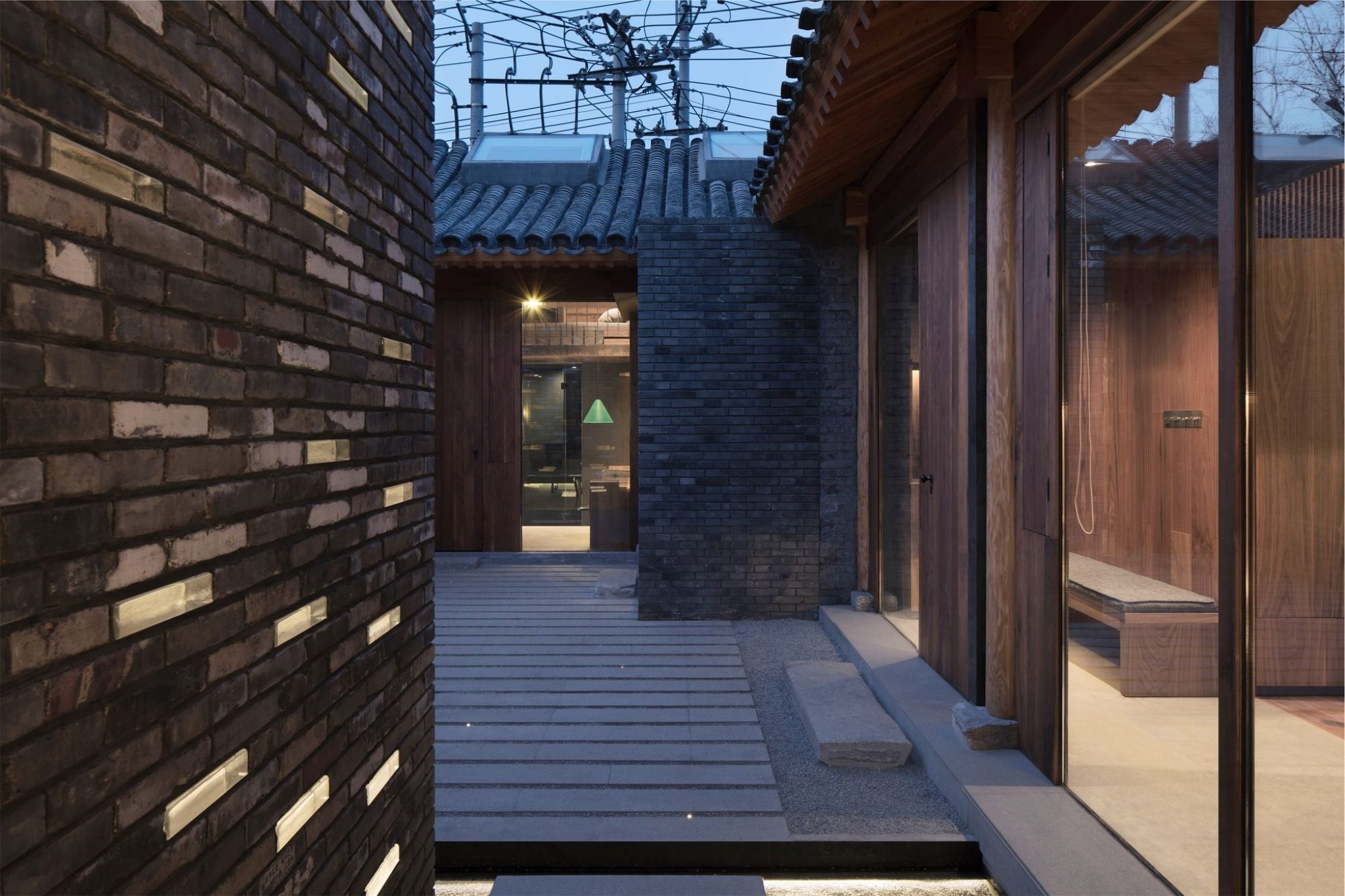 White Pagoda Temple Hutong Courtyard Renovation | B.L.U.E. Architecture ...