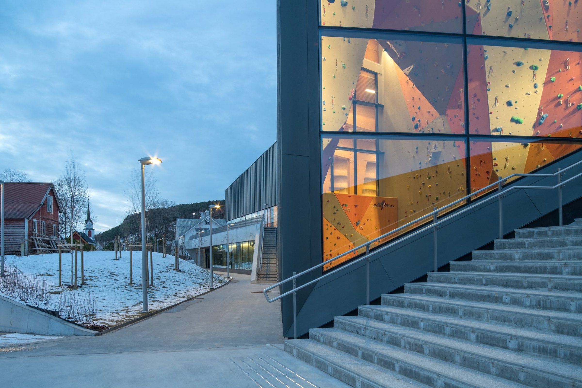 Ulstein Arena | Lund+Slaatto Architects - Arch2O.com