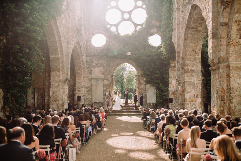 13 Wedding Venues Every Architecture Buff Will Fall in Love Into ...