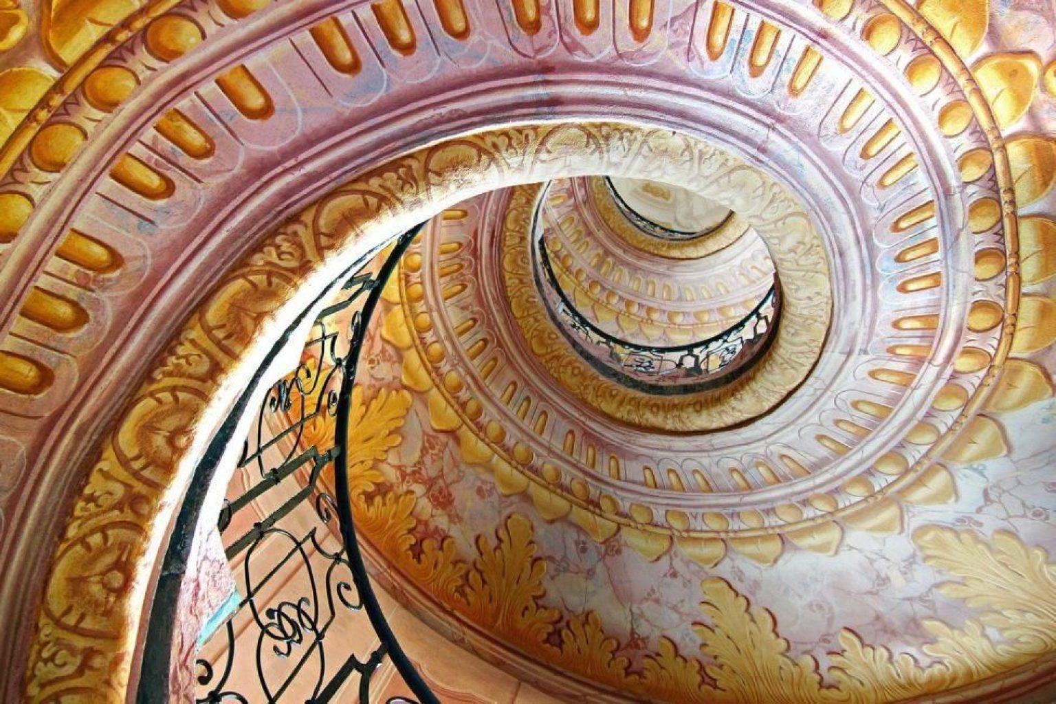 20 Of The Most Amazing Stairs In The World - Arch2O.com