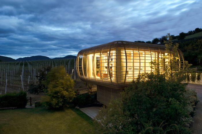 Mobile Architecture: 7 Portable Homes that Can Travel with You - Arch2O.com