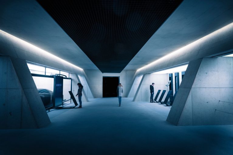 007 ELEMENTS – James Bond Cinematic Installation | Obermoser arch-omo ...