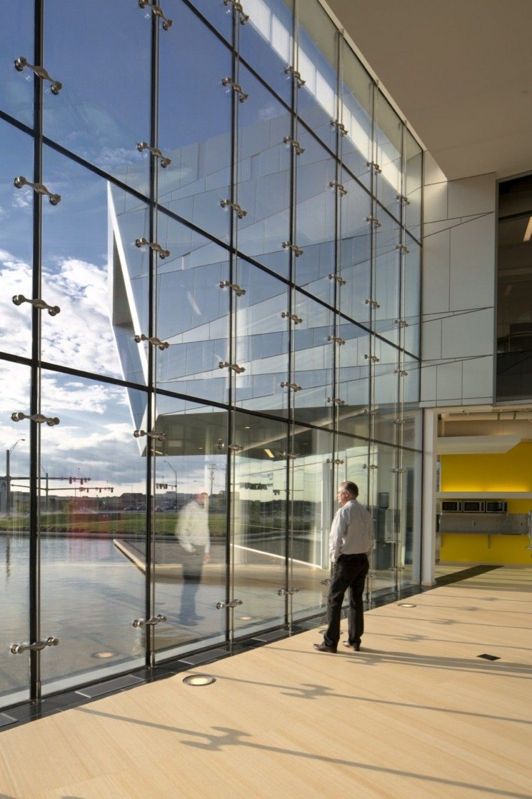 Corporate Headquarters | Moody Nolan - Arch2O.com