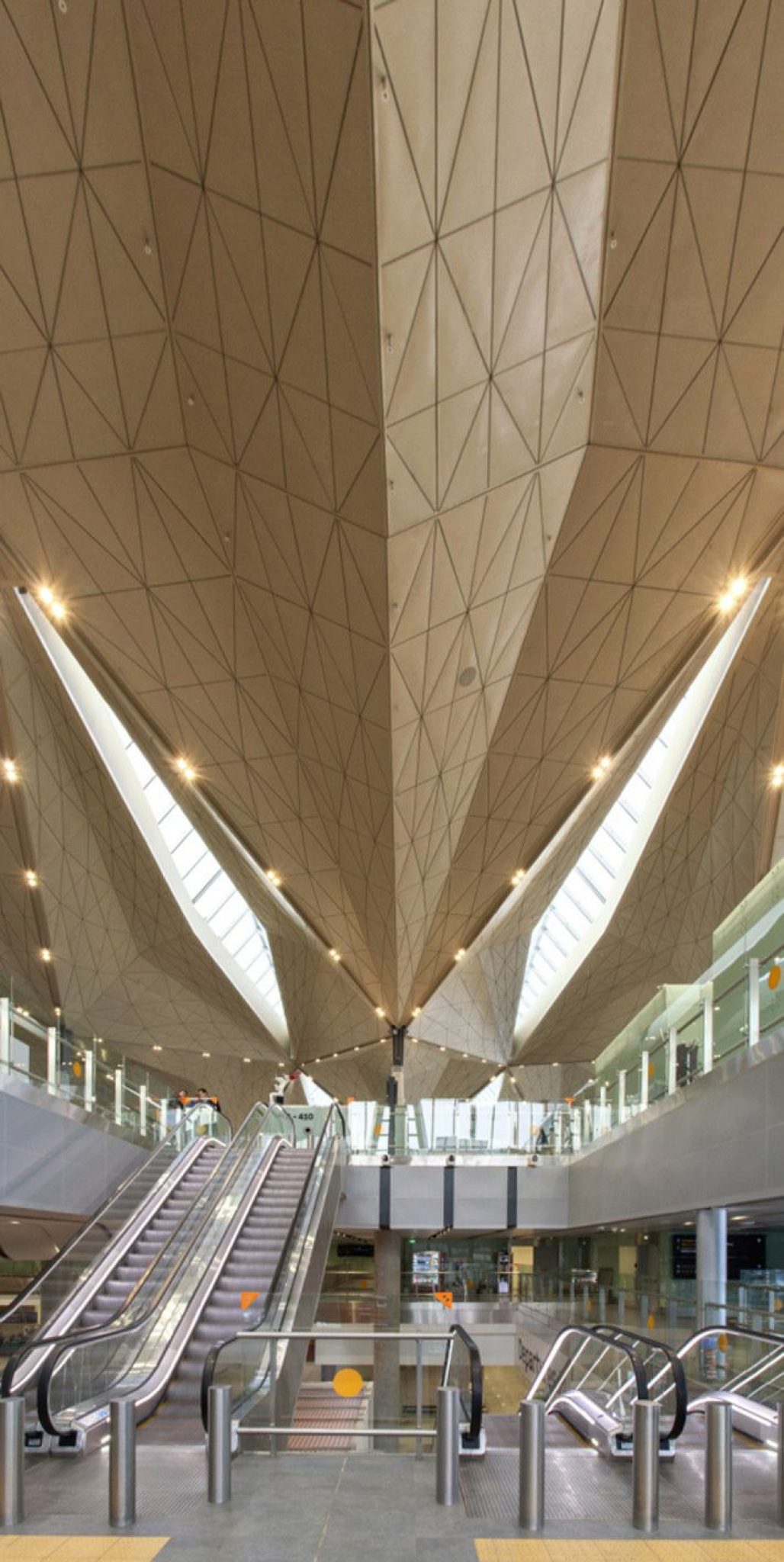 Pulkovo International Airport | Grimshaw Architects + Ramboll + Pascall ...