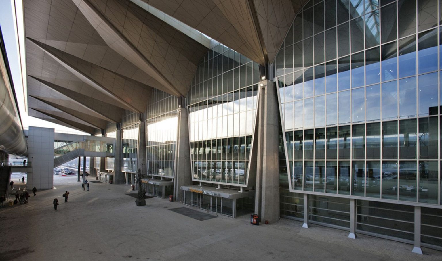 Pulkovo International Airport | Grimshaw Architects + Ramboll + Pascall ...