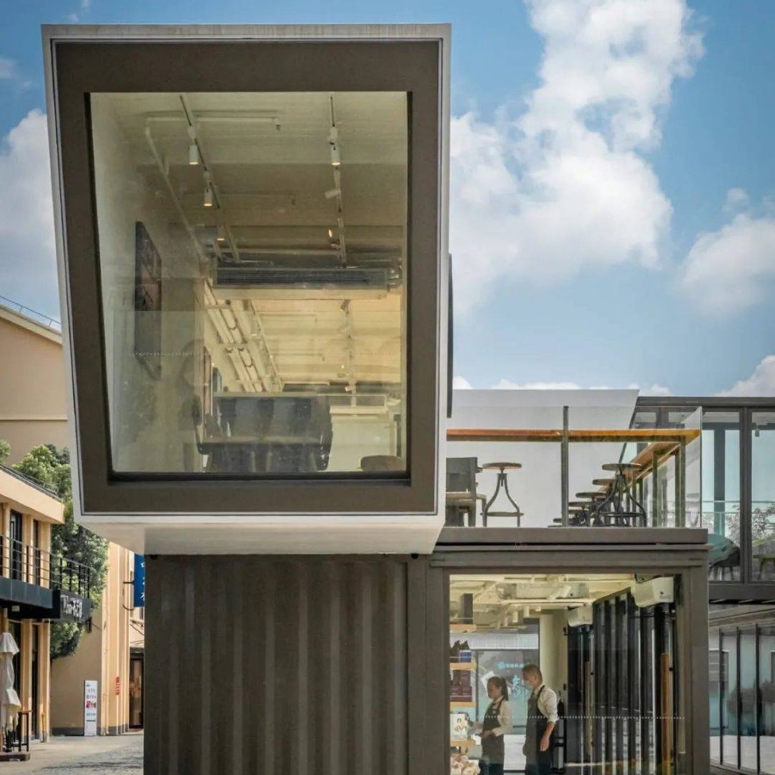Starbucks to be the First Shipping Container Store in Asia Pacific ...