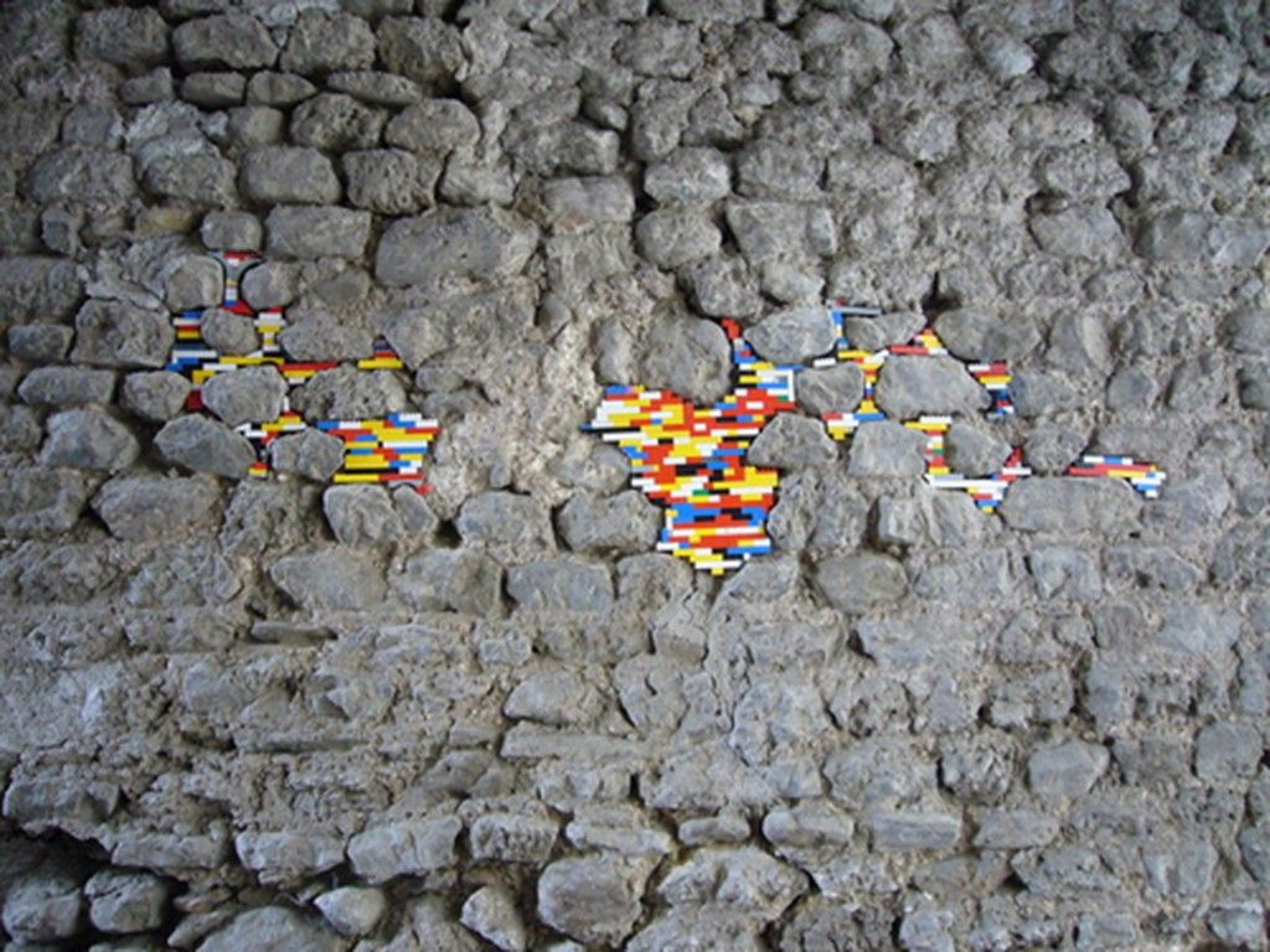 These Lego Bricks Can Save Crumbling Structures in a Creative Way ...