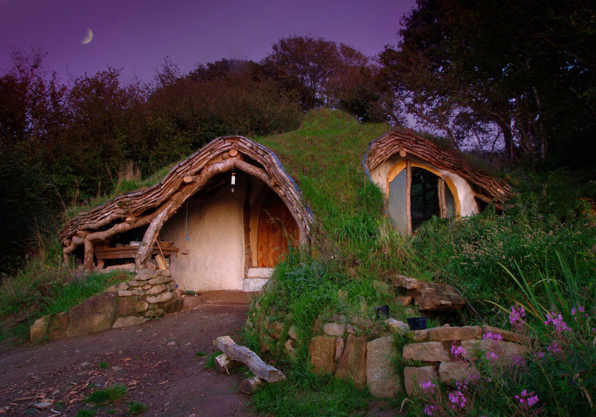 This is Where You Can Visit a Genuine Hobbit House – Arch2O.com