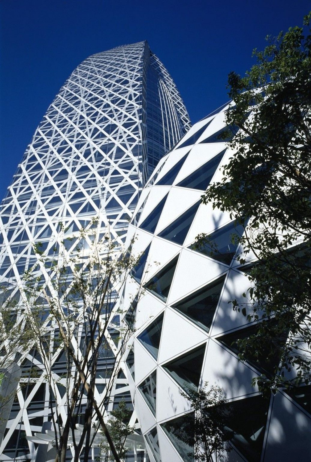 Mode Gakuen Cocoon Tower | Tange Associates - Arch2O.com
