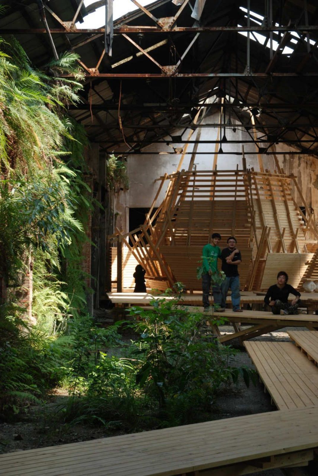 The Paradise Lost in Time | Interbreeding Field - Arch2O.com