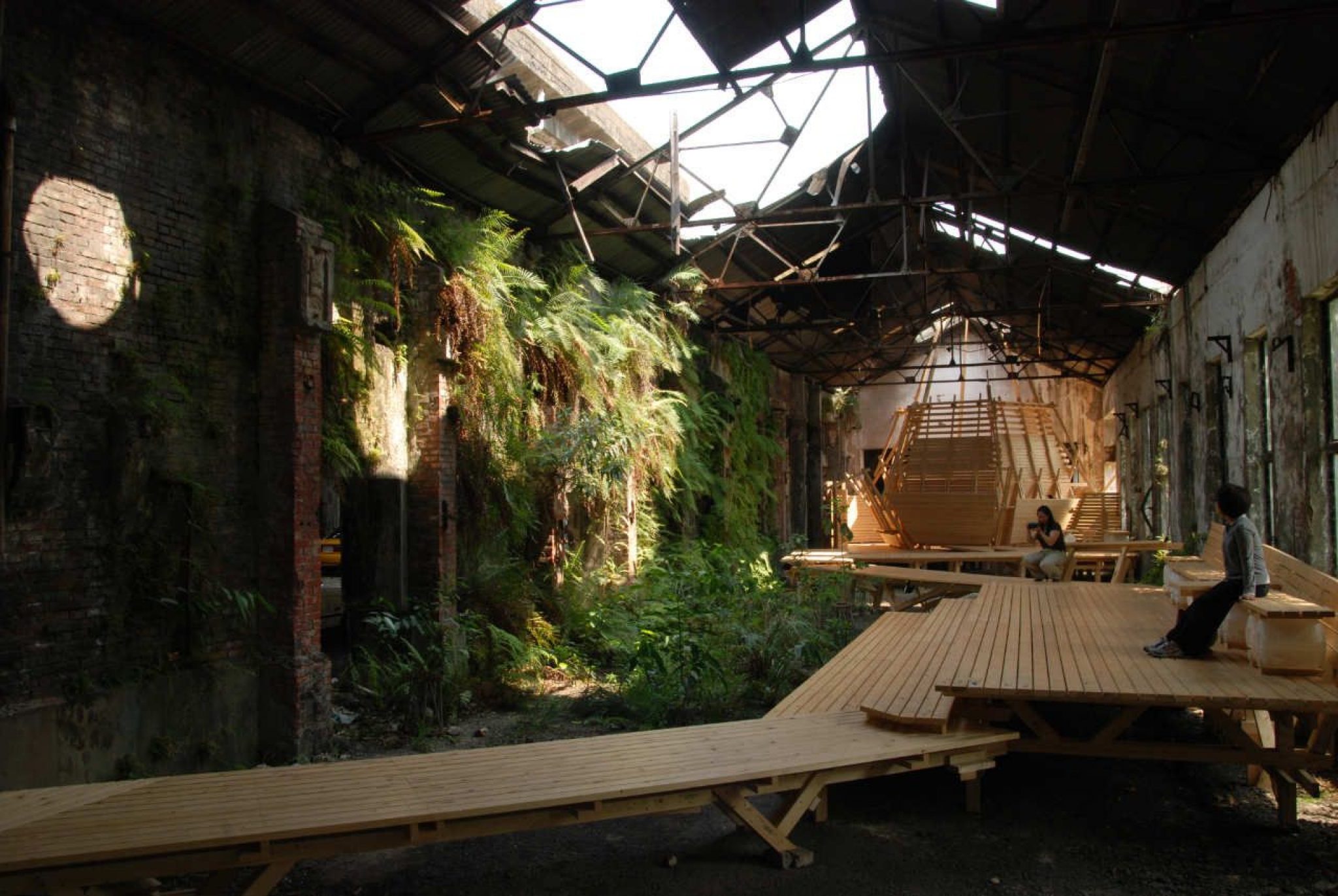 The Paradise Lost in Time | Interbreeding Field - Arch2O.com