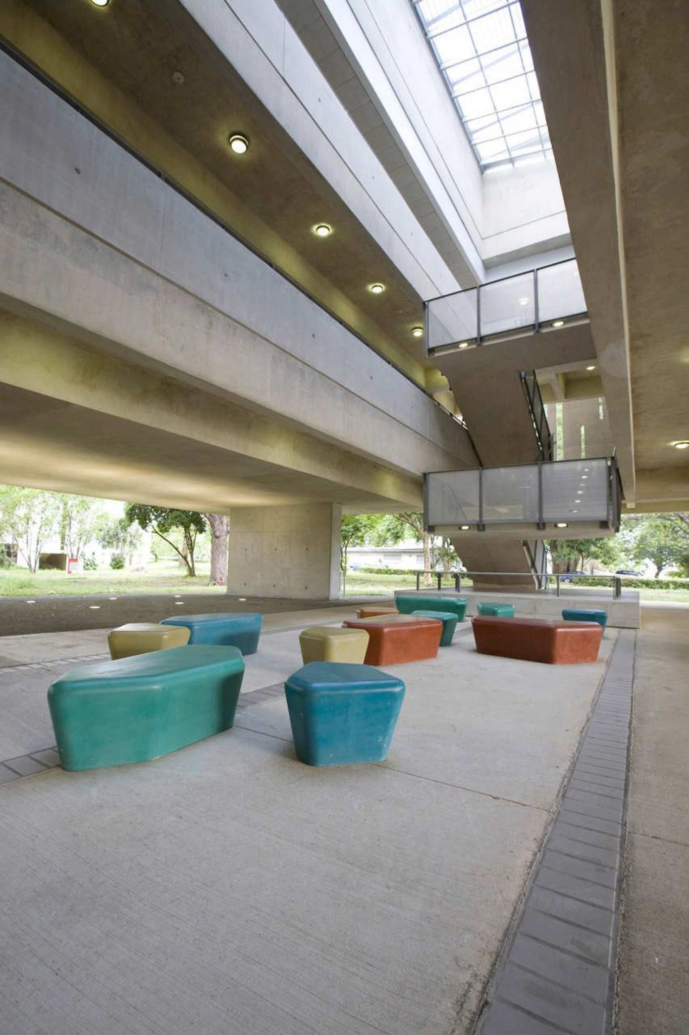 University of Puerto Rico General Studies Building | Toro Ferrer ...