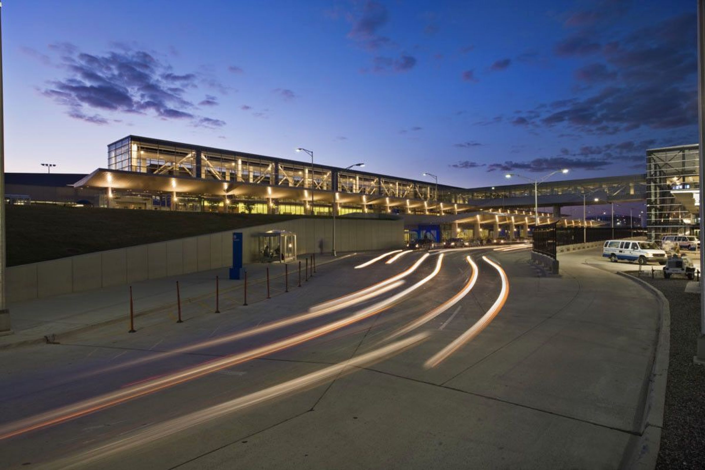 Detroit Metropolitan Wayne County Airport, North Terminal | Gensler ...