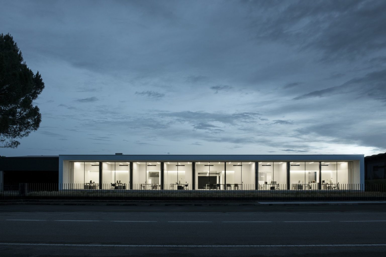Kristalia New Headquarters | Sandro Burigana - Arch2O.com
