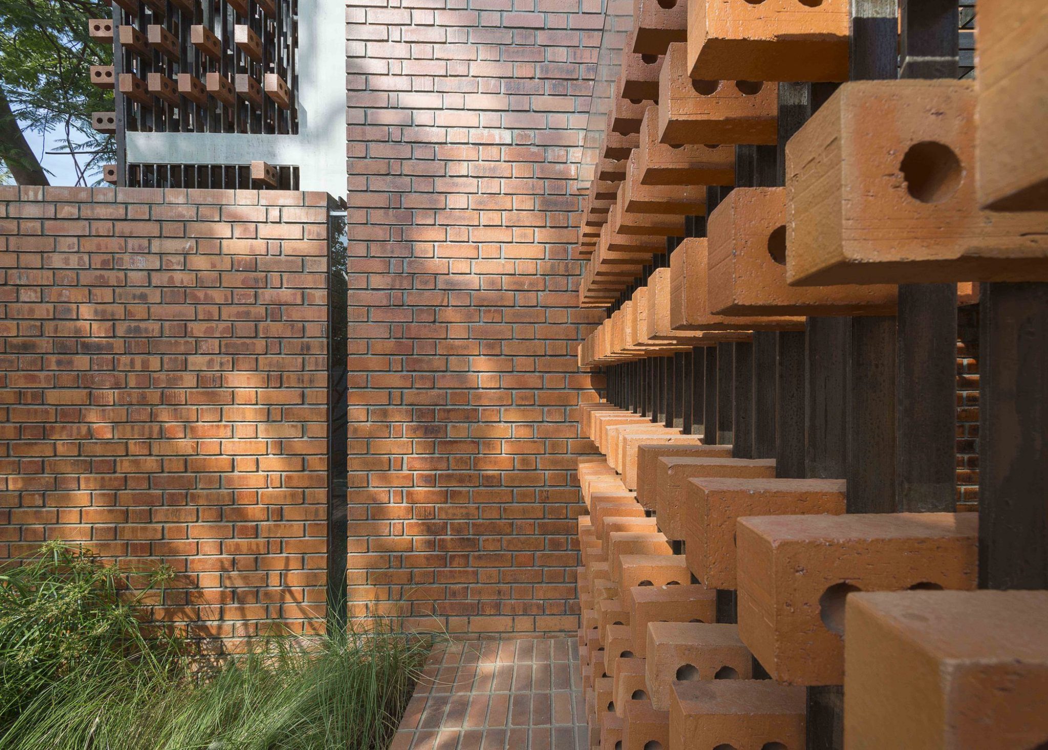 Brick House | Architecture Paradigm - Arch2O.com