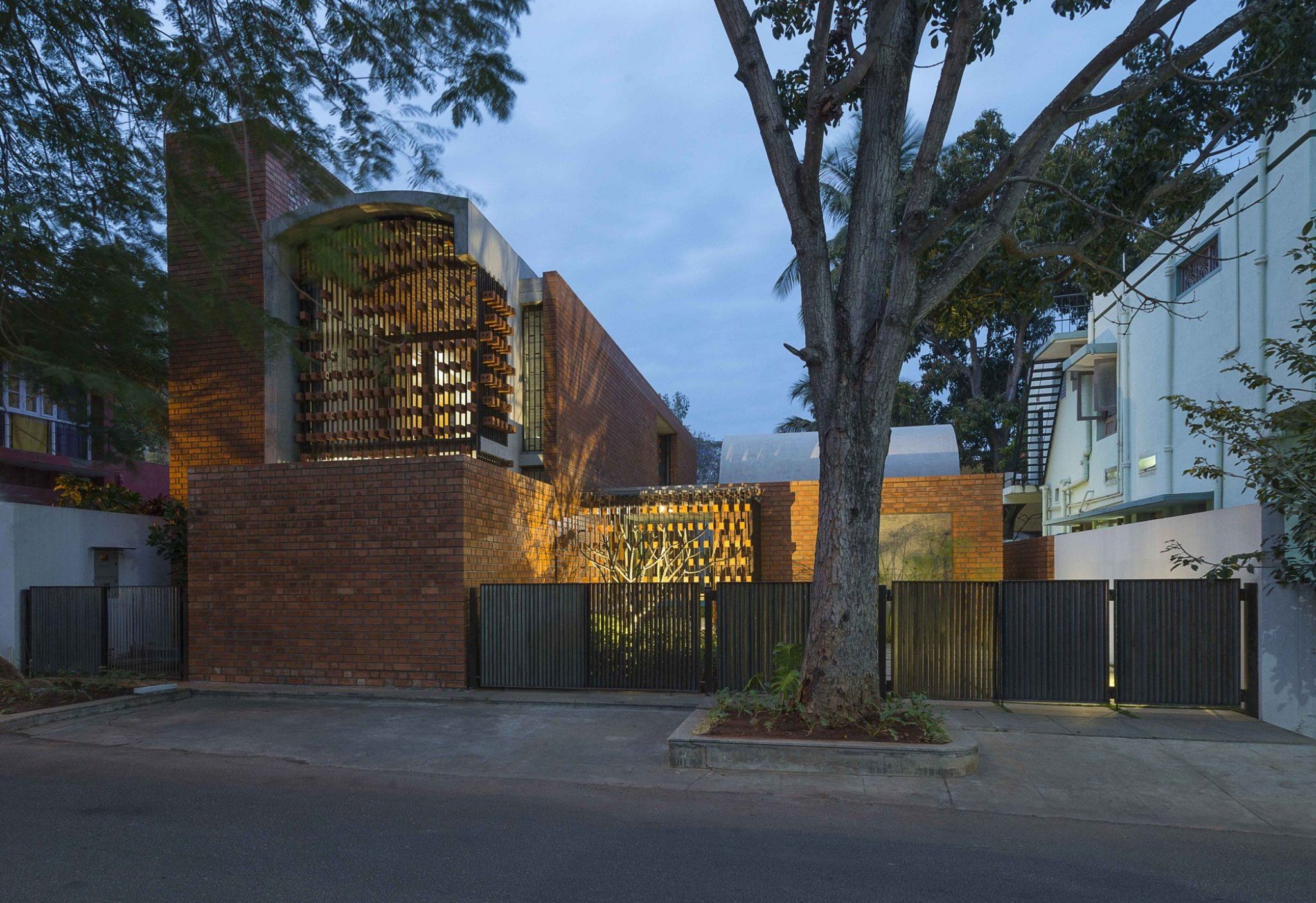 Brick House | Architecture Paradigm - Arch2O.com