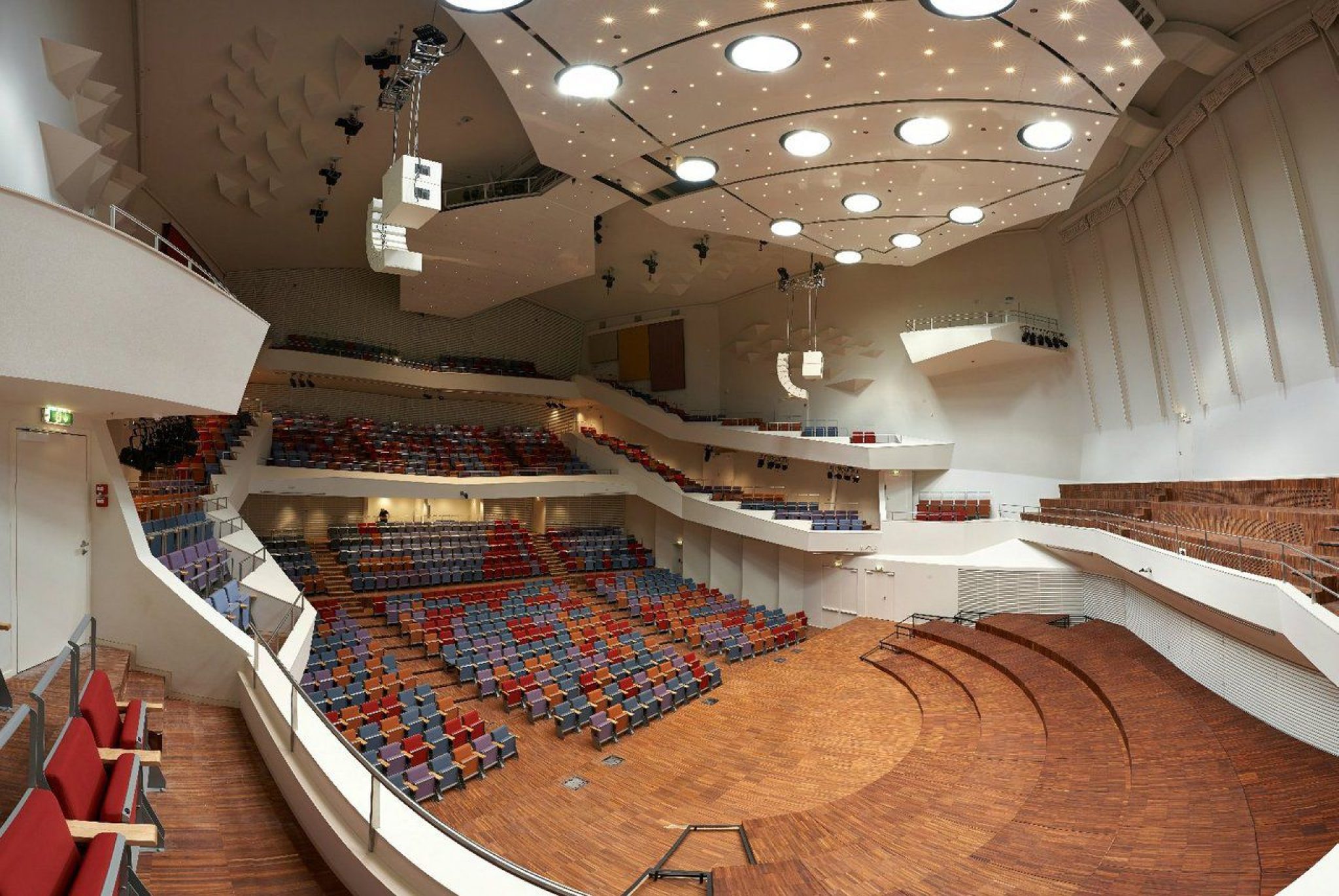 Great Amber Concert Hall | Volker Giencke - Arch2O.com