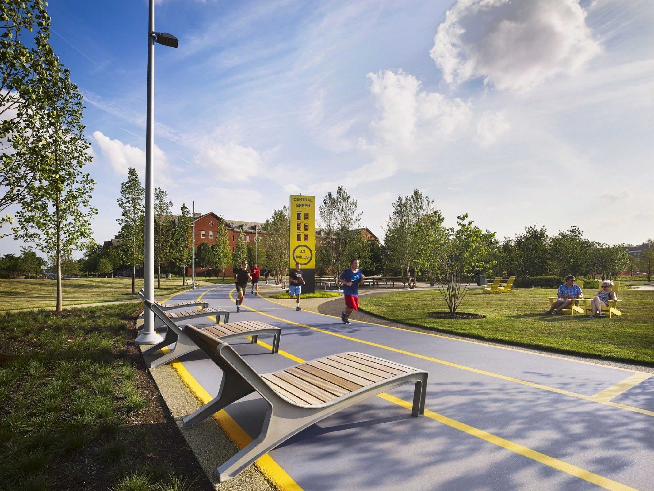 Navy Yards Central Green | James Corner Field Operations - Arch2O.com