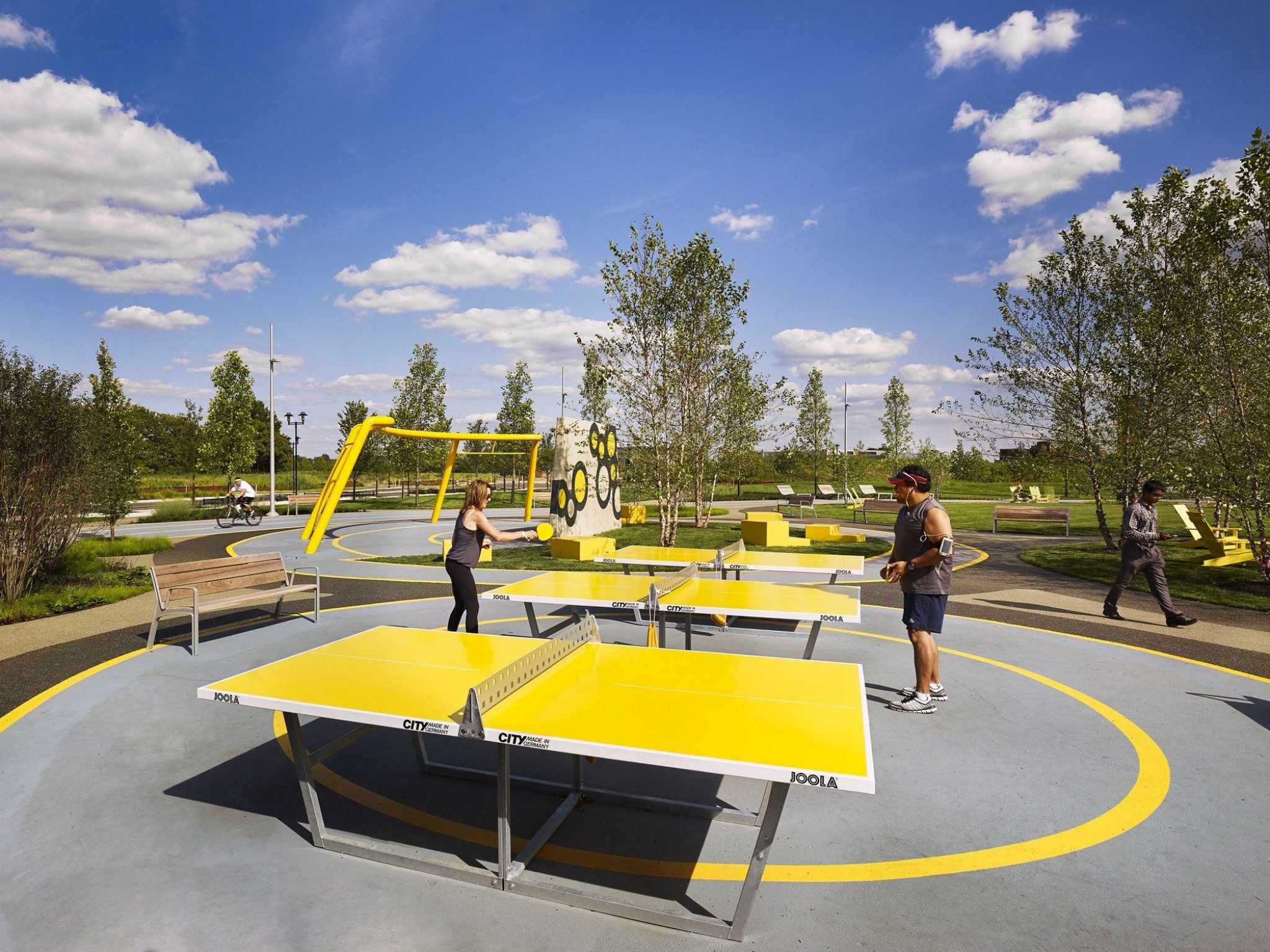 Navy Yards Central Green | James Corner Field Operations - Arch2O.com