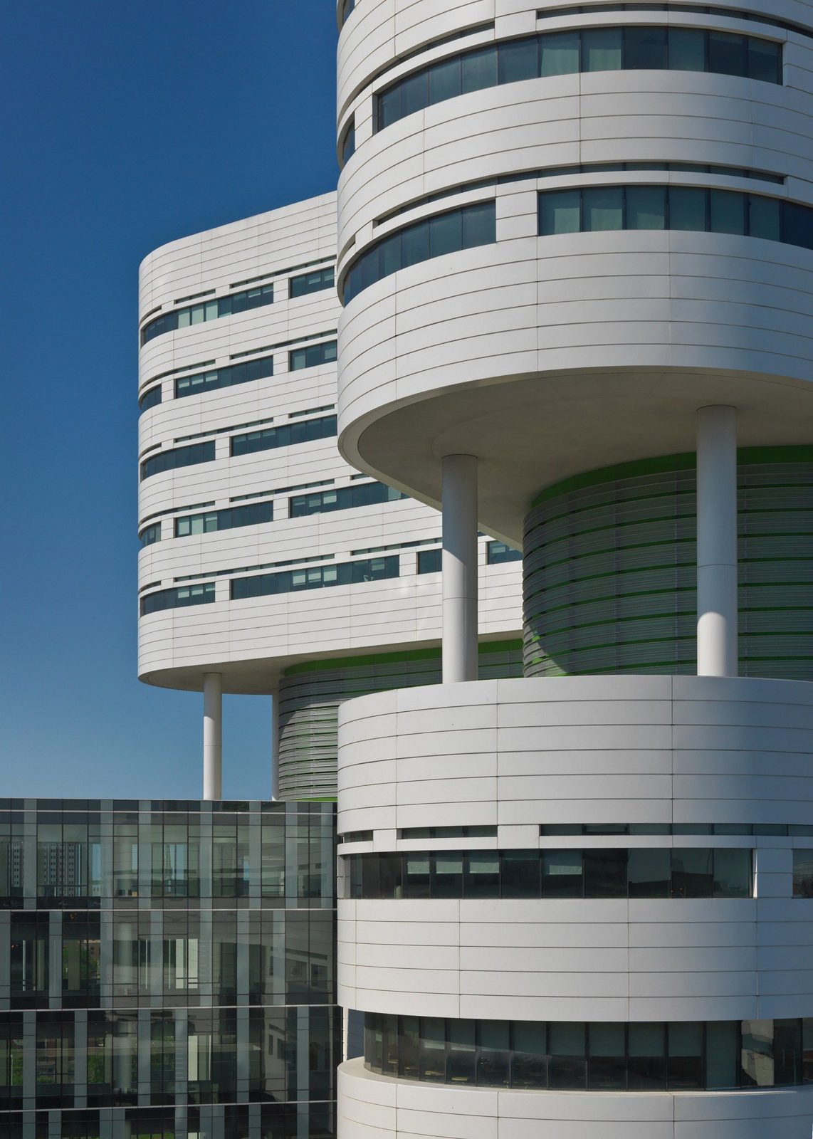 New Hospital Tower Rush University Medical Center | Perkins+Will ...