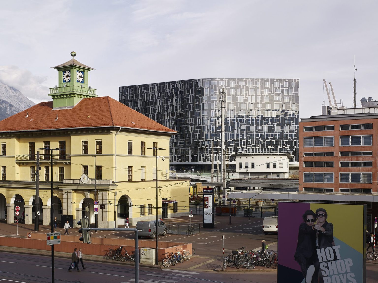 P2 Urban Hybrid - Library | LAAC - Arch2O.com