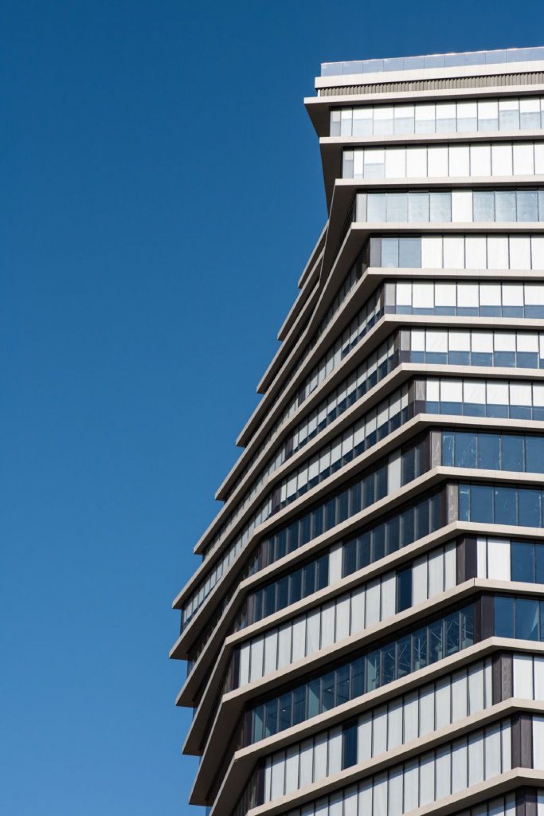 Ron Arad turn its design of ‘ToHa’ tower upside down - Arch2O.com