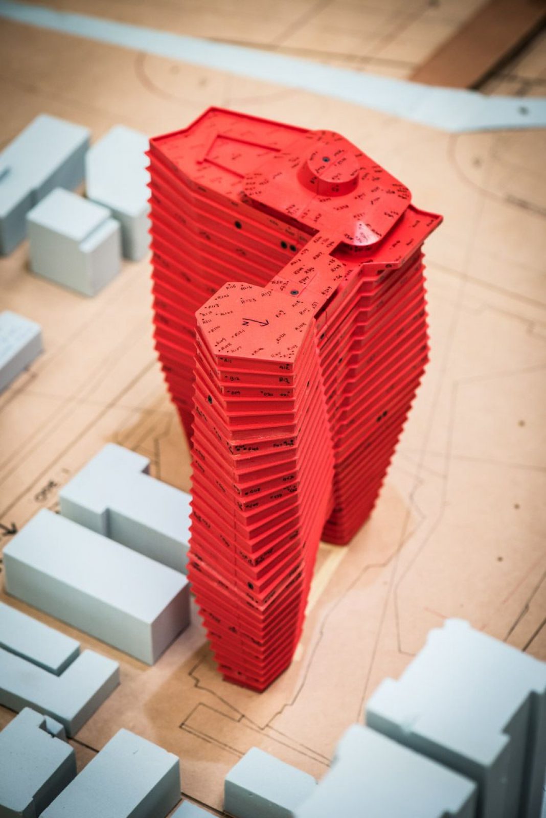 Ron Arad turn its design of ‘ToHa’ tower upside down - Arch2O.com