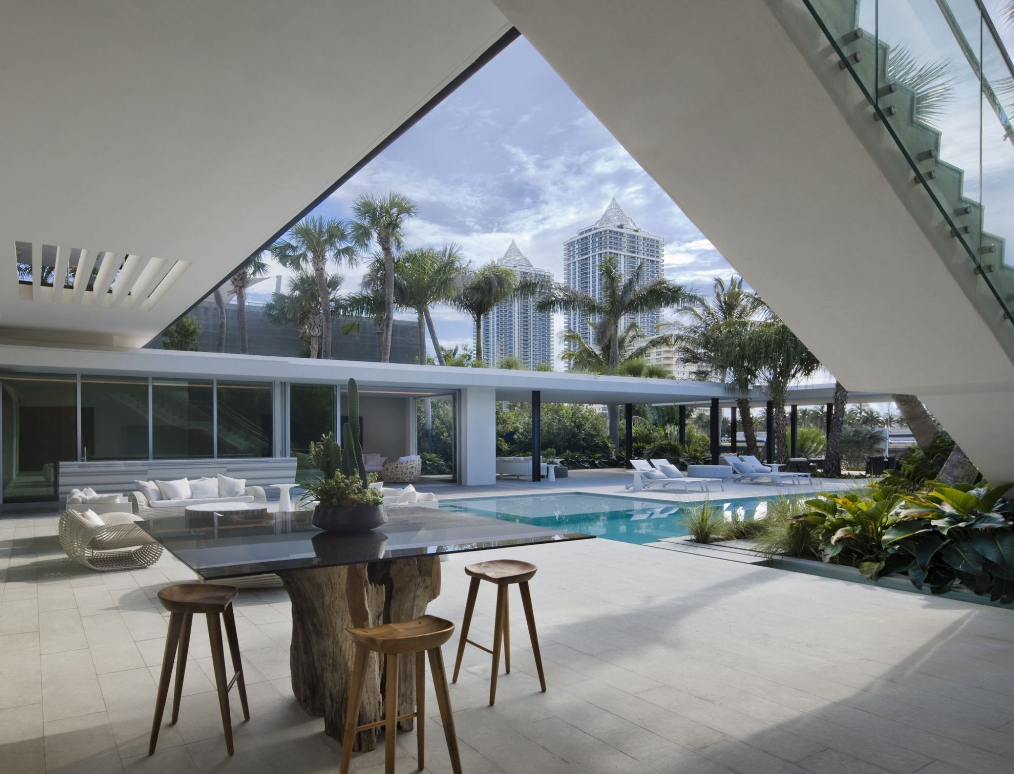 Pine Tree | SAOTA - Arch2O.com