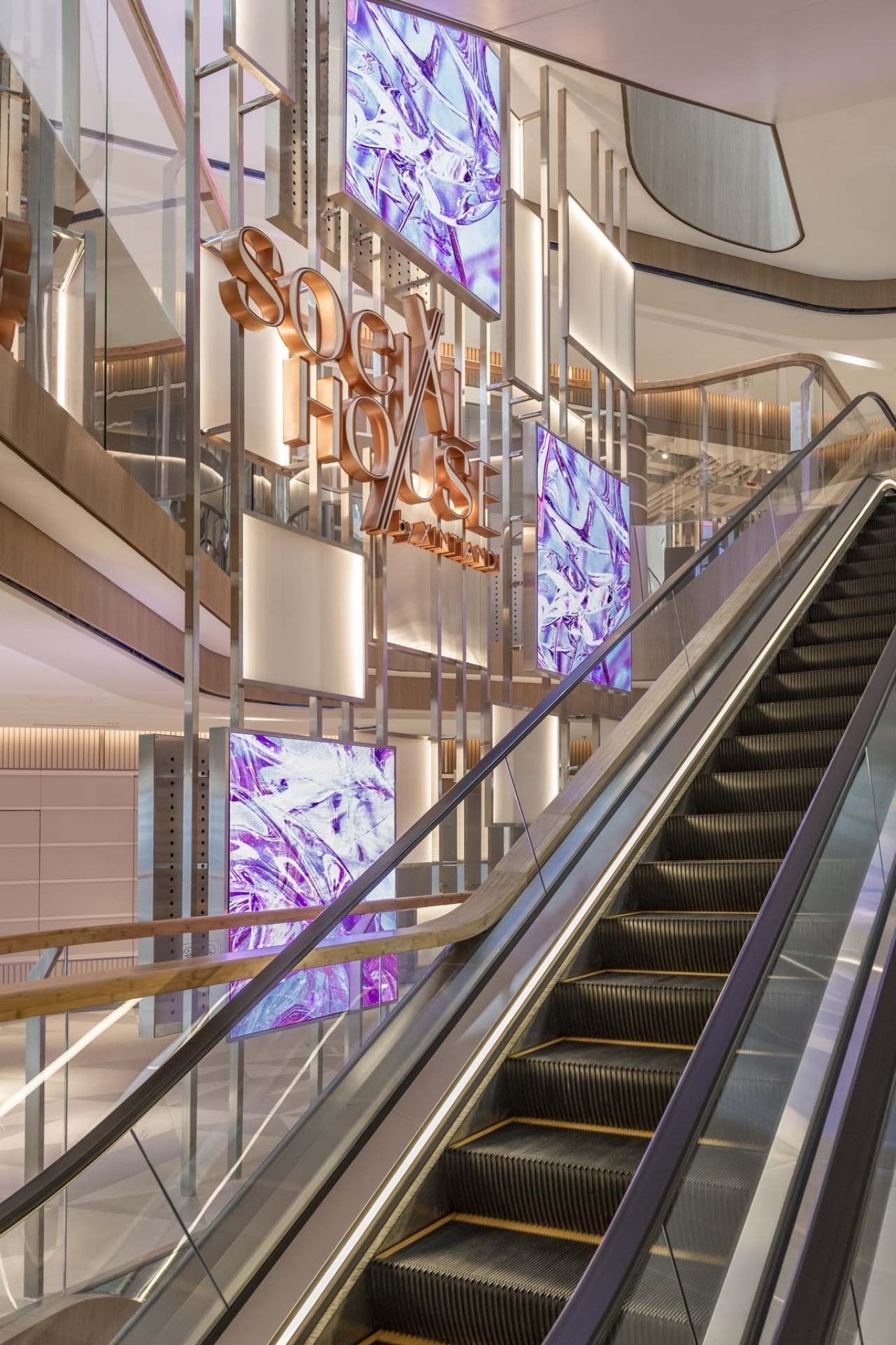 Social House by Xintiandi | Kokaistudios - Arch2O.com