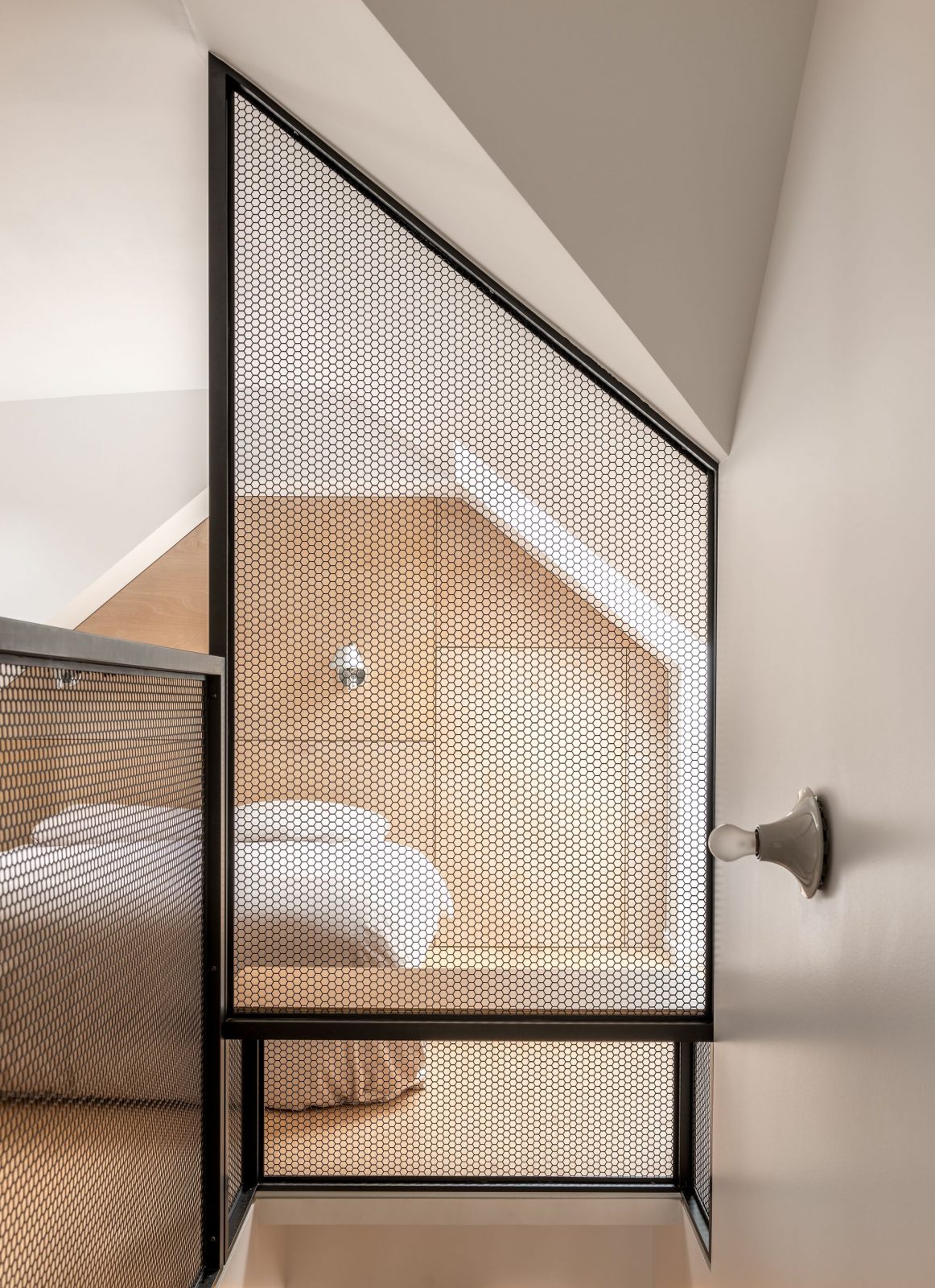 Yew House | Campos Studio + Tom Chung Studio - Arch2O.com