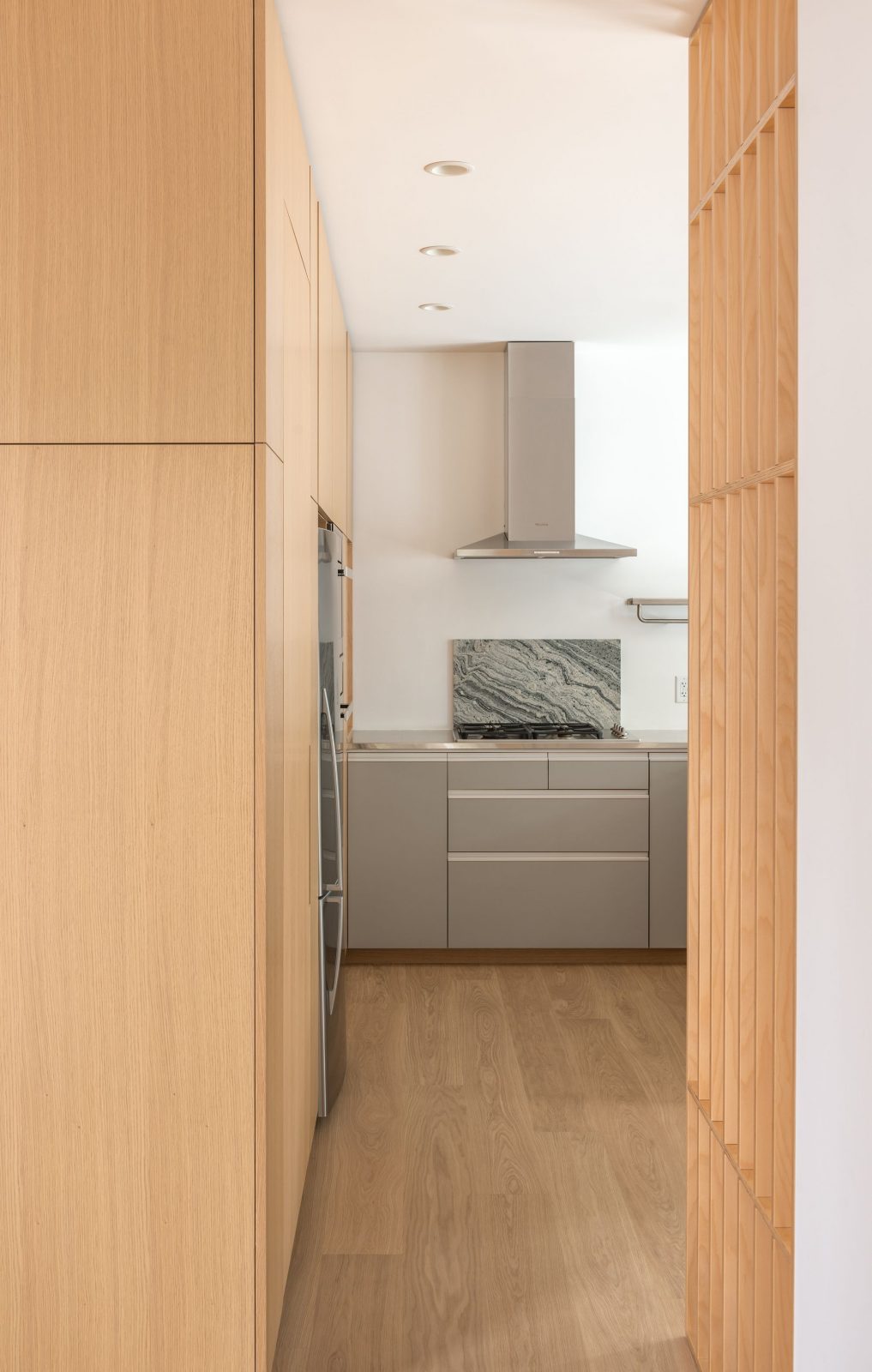 Yew House | Campos Studio + Tom Chung Studio - Arch2O.com