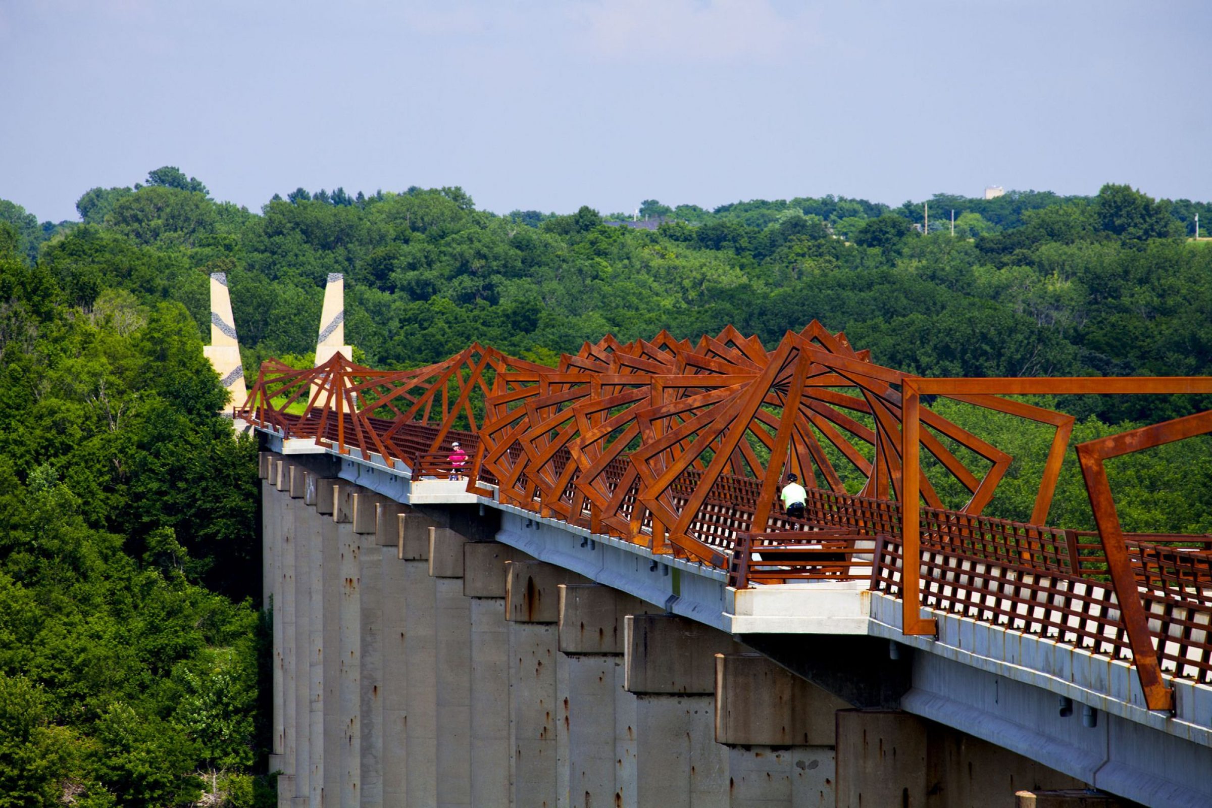 High Trestle Trail Bridge | RDG Planning & Design - Arch2O.com